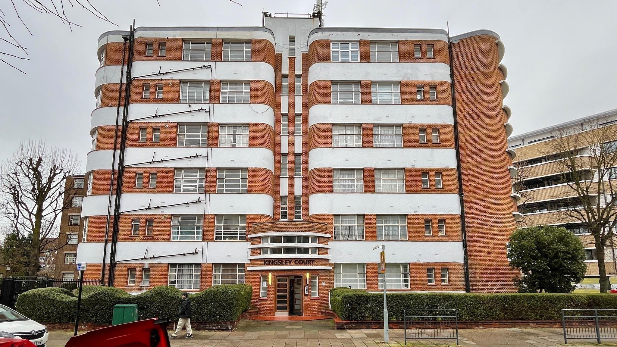 Kingsley Court , St Paul's Avenue - WLM